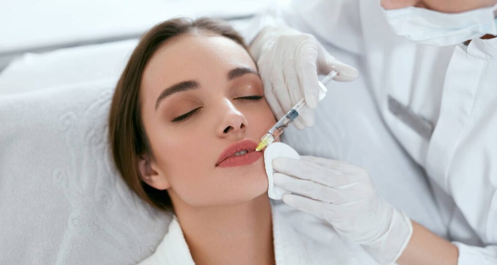 Pourquoi Renouveler les Injections d’Acide Hyaluronique